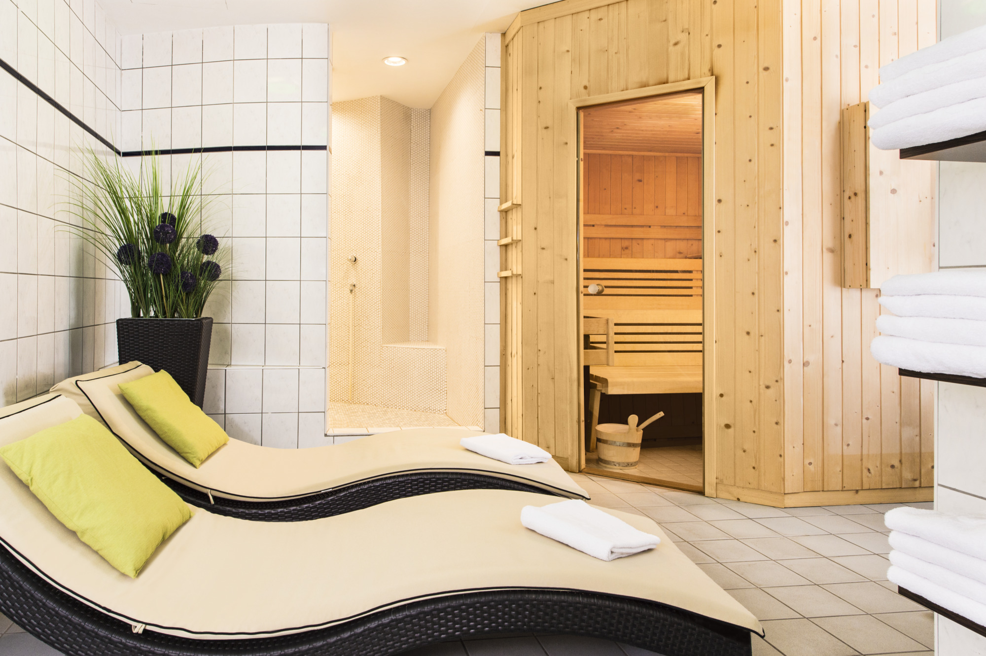 Hotel NH Ingolstadt | Up to 25% off | nh-hotels.com