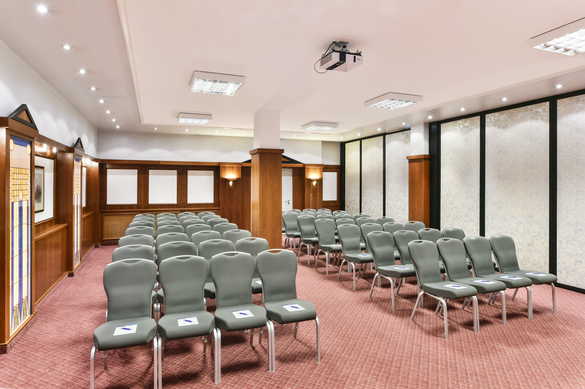 Hotel NH Ingolstadt | Up to 25% off | nh-hotels.com