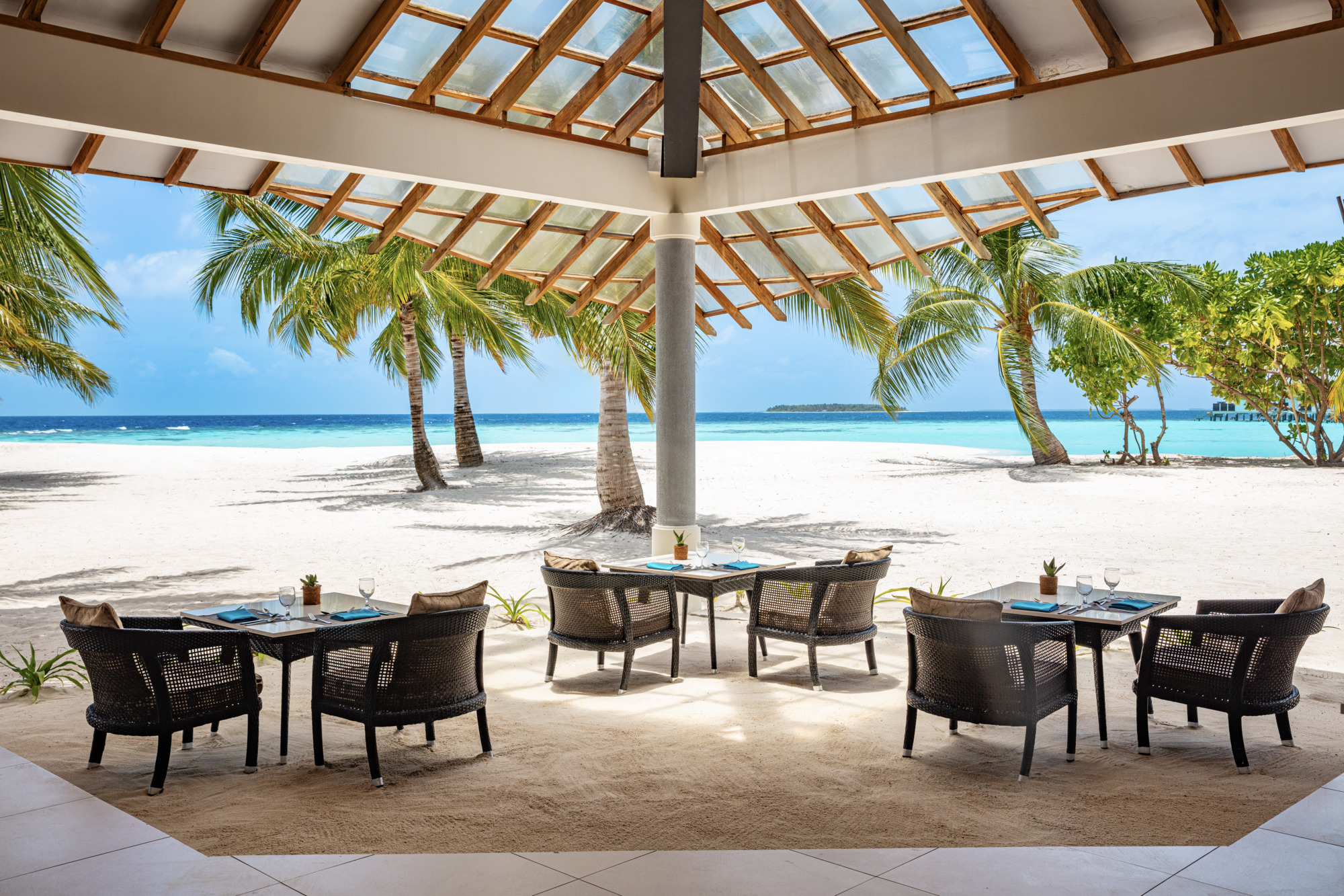 Restauración - NH Collection Maldives Reethi Resort