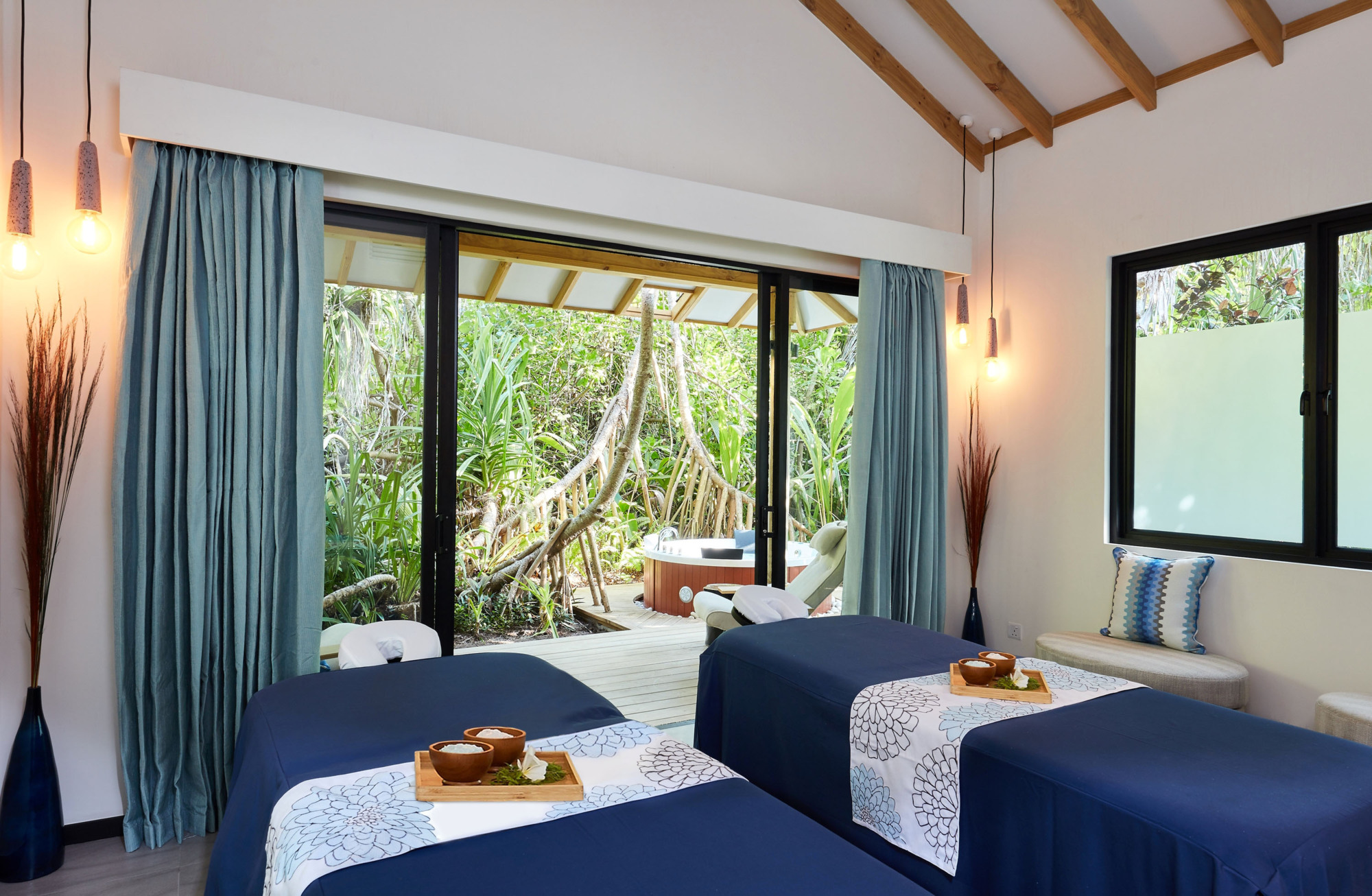 NH Collection Maldives Havodda Resort | Up to 25% off | NH Hotels