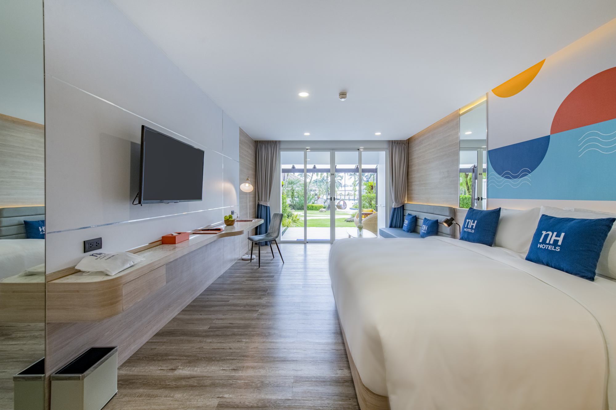 Rooms of the NH Boat Lagoon Phuket Resort