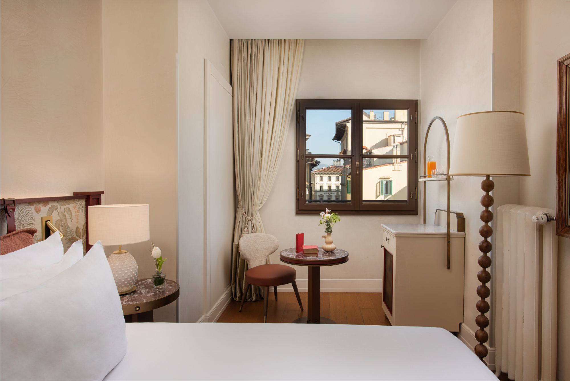 NH Collection Firenze Porta Rossa: 5* Hotel in Downtown Florence