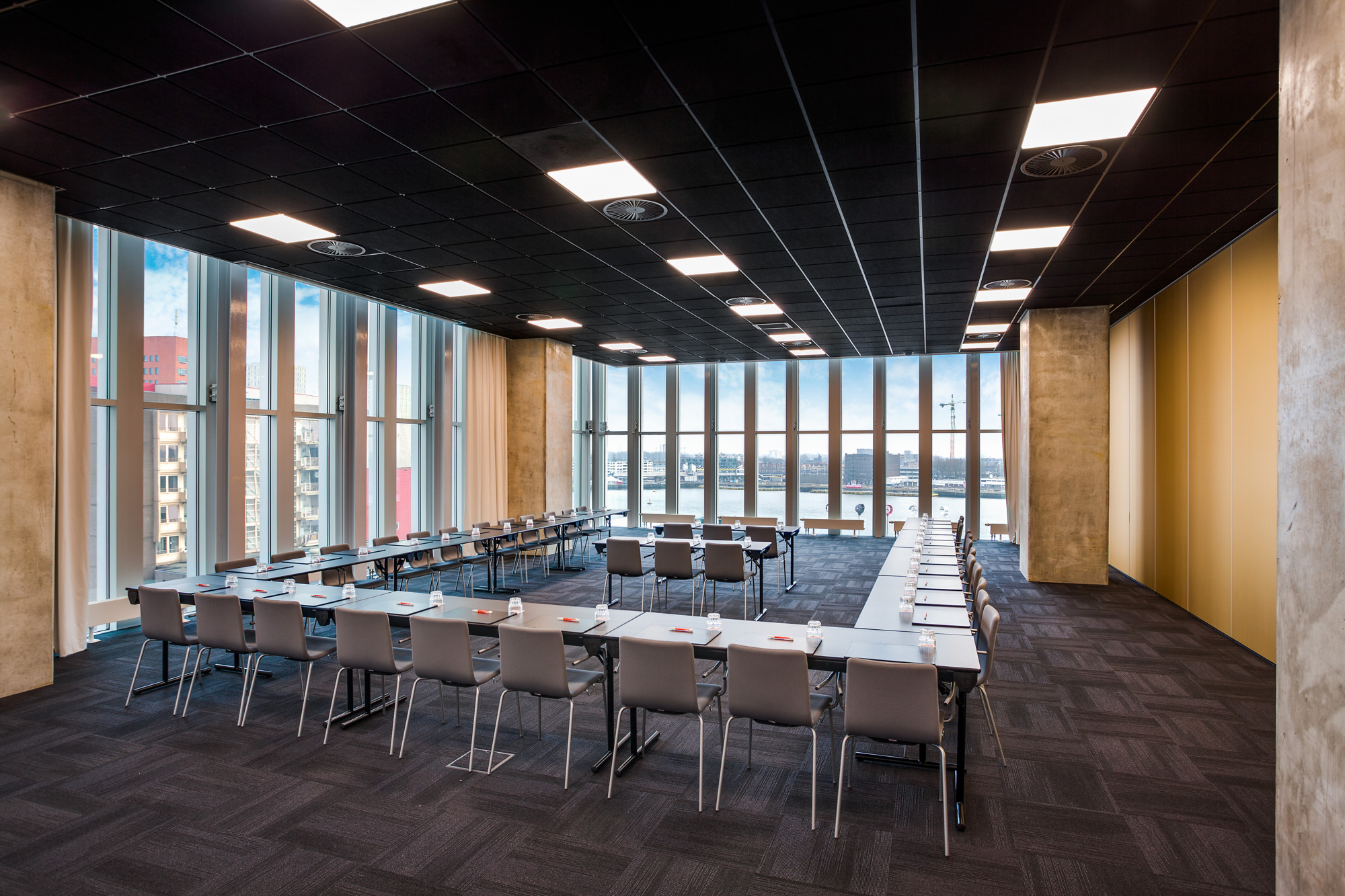 Meeting and event spaces at the nhow Rotterdam