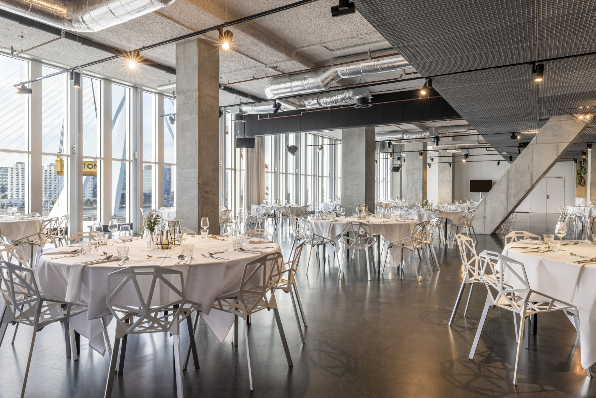 Hotel nhow Rotterdam | Up to 25% off | nh-hotels.com