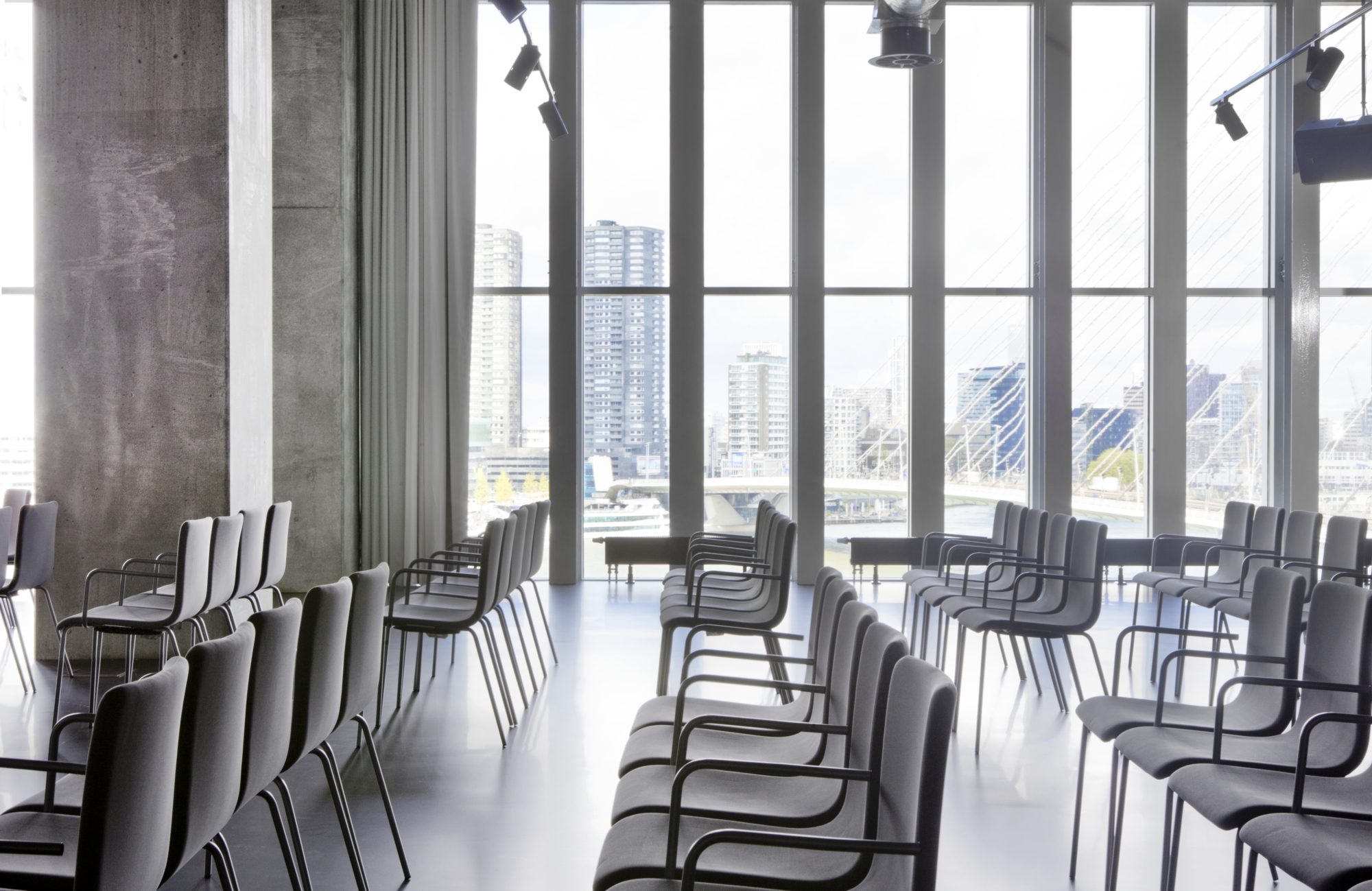 Hôtel nhow Rotterdam | Économisez 25 %| nh-hotels.fr
