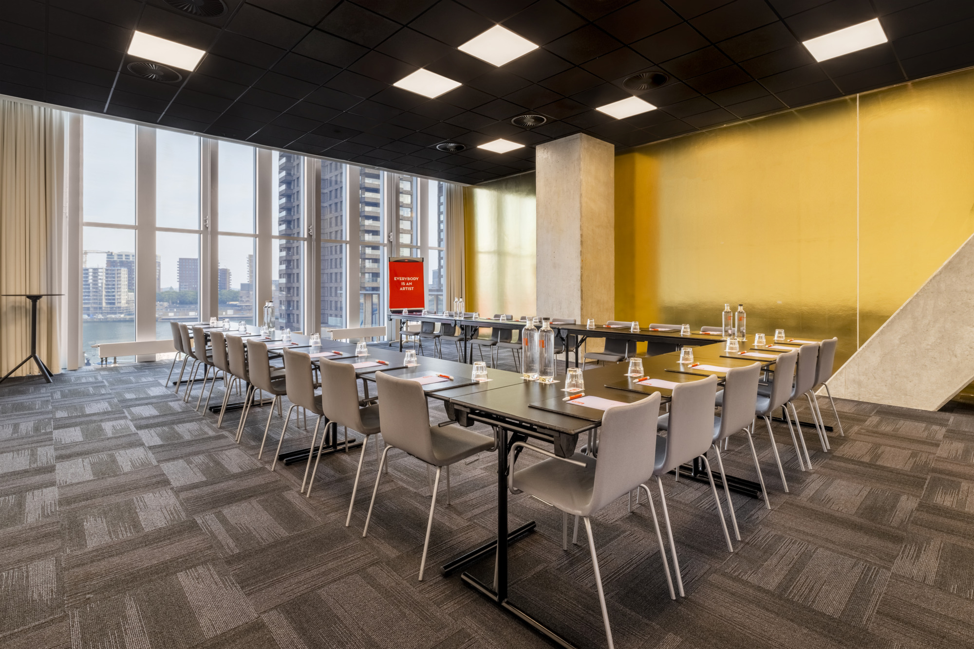 Salas para reuniones y eventos nhow Lima