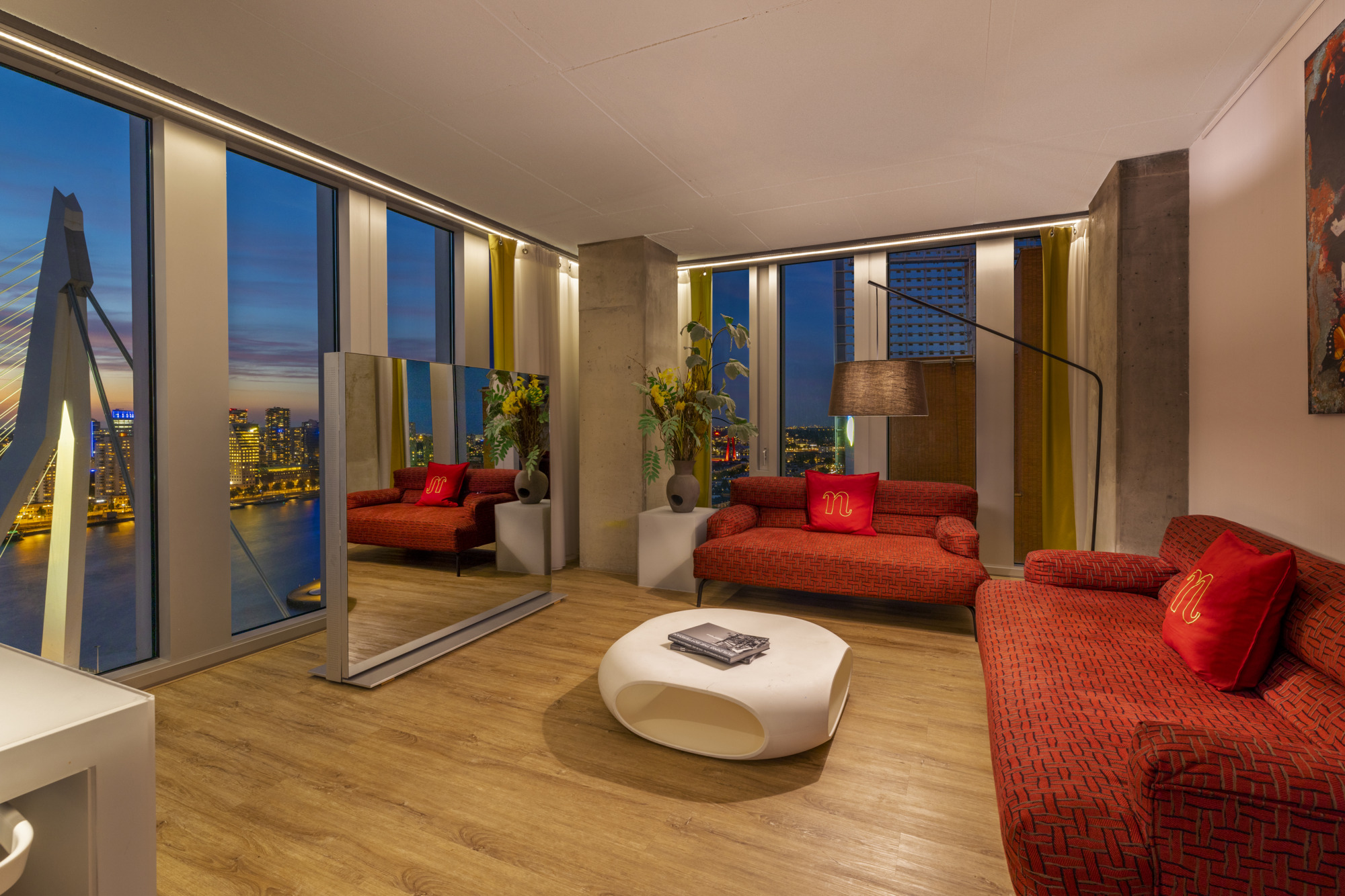 Hôtel nhow Rotterdam | Économisez 25 %| nh-hotels.fr