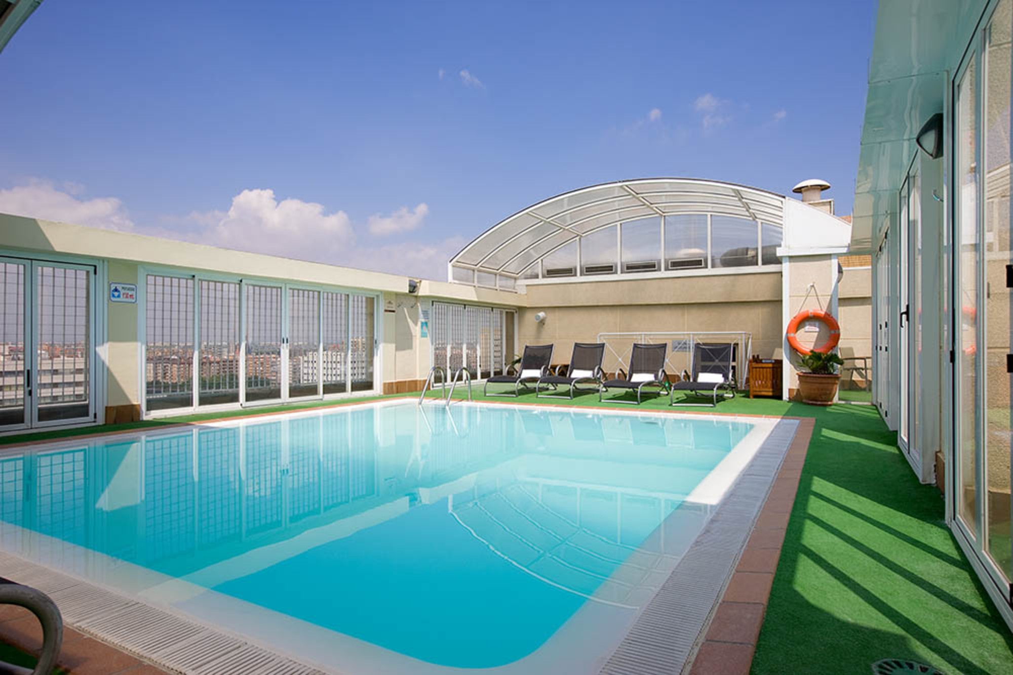 Hotel NH Valencia Center | Up to 25% off | nh-hotels.com