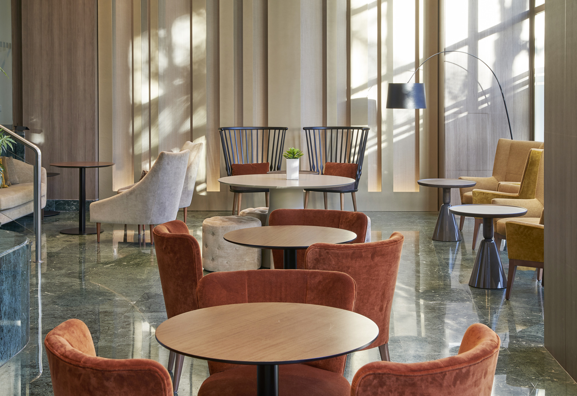 Hotel NH Valencia Center | Up to 25% off | nh-hotels.com