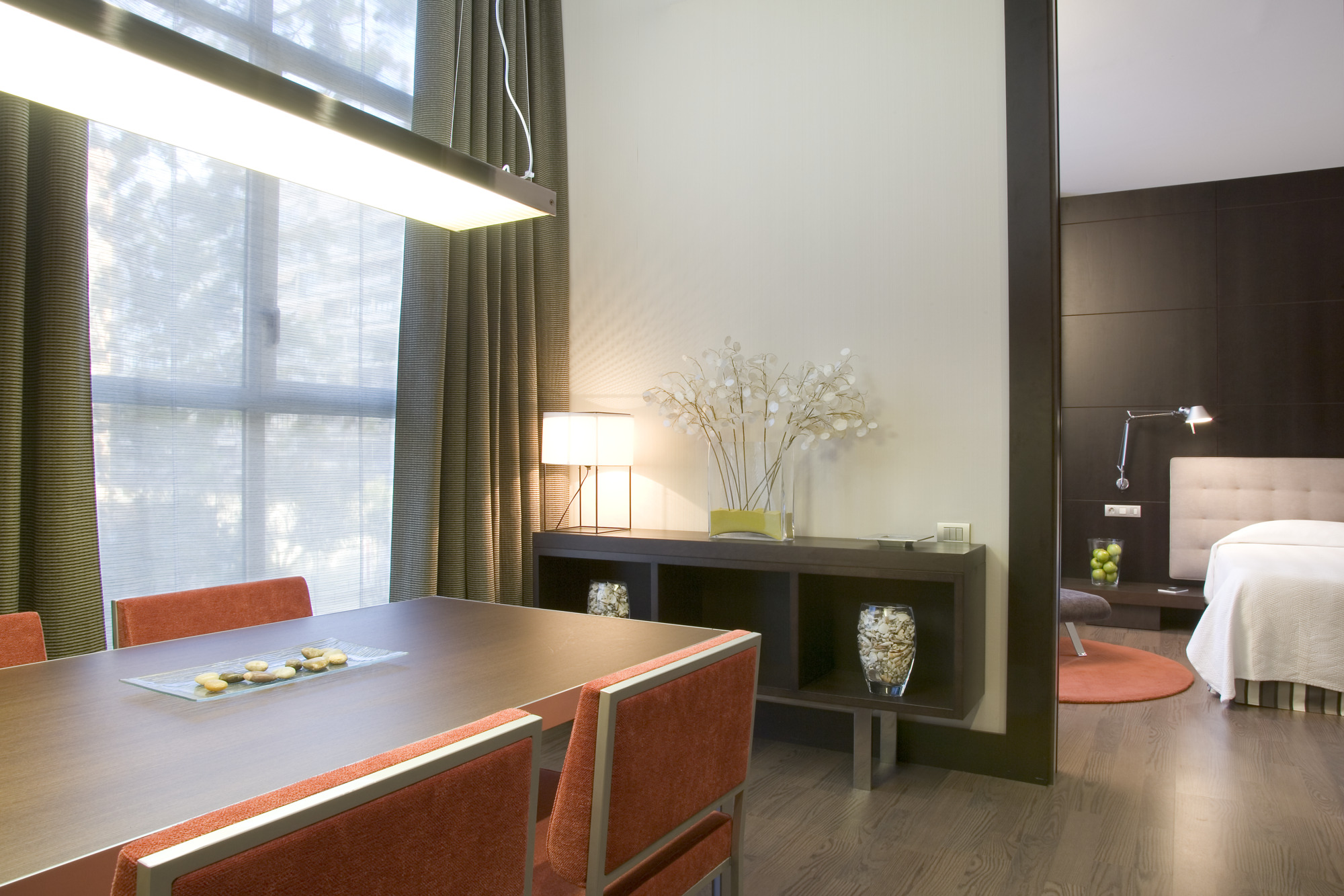 Hotel NH Valencia Center | Up to 25% off | nh-hotels.com