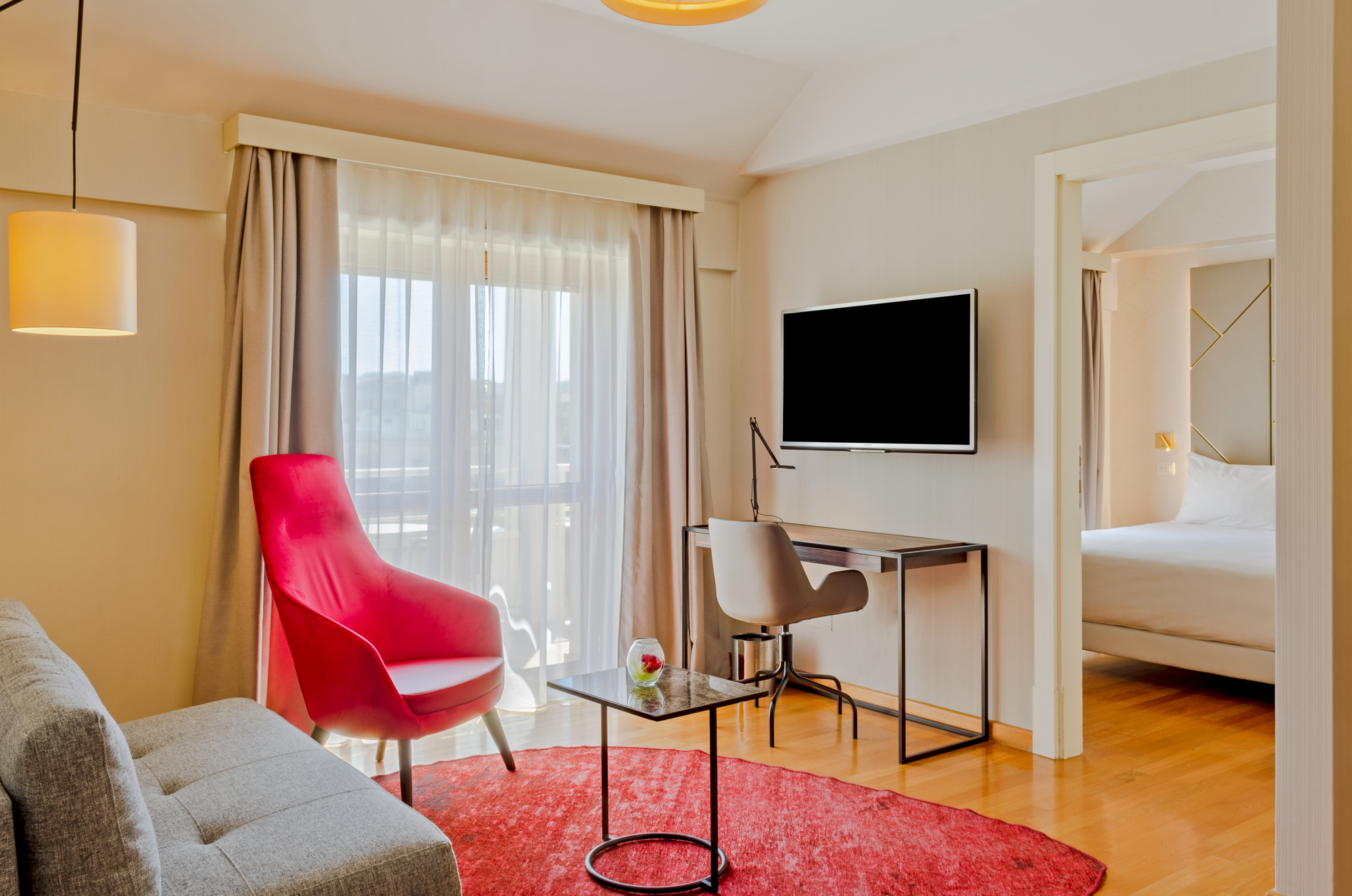NH Collection Roma Giustiniano: 4* Hotel in Downtown Rome
