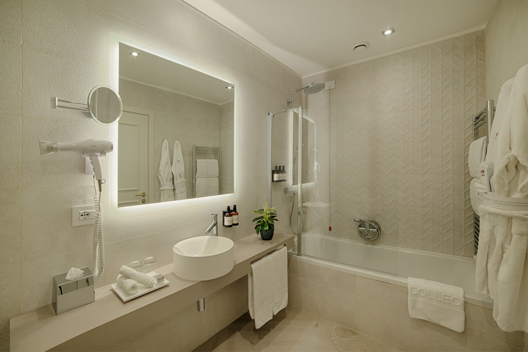 Hotel NH Collection Roma Fori Imperiali | NH Hotel Group