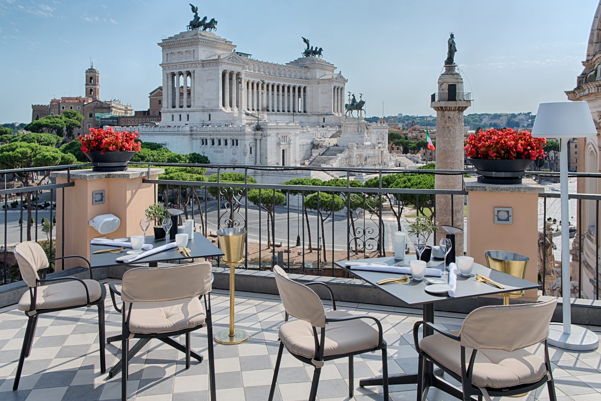 NH Collection Roma Fori Imperiali: Hotel 5* | NH Collection
