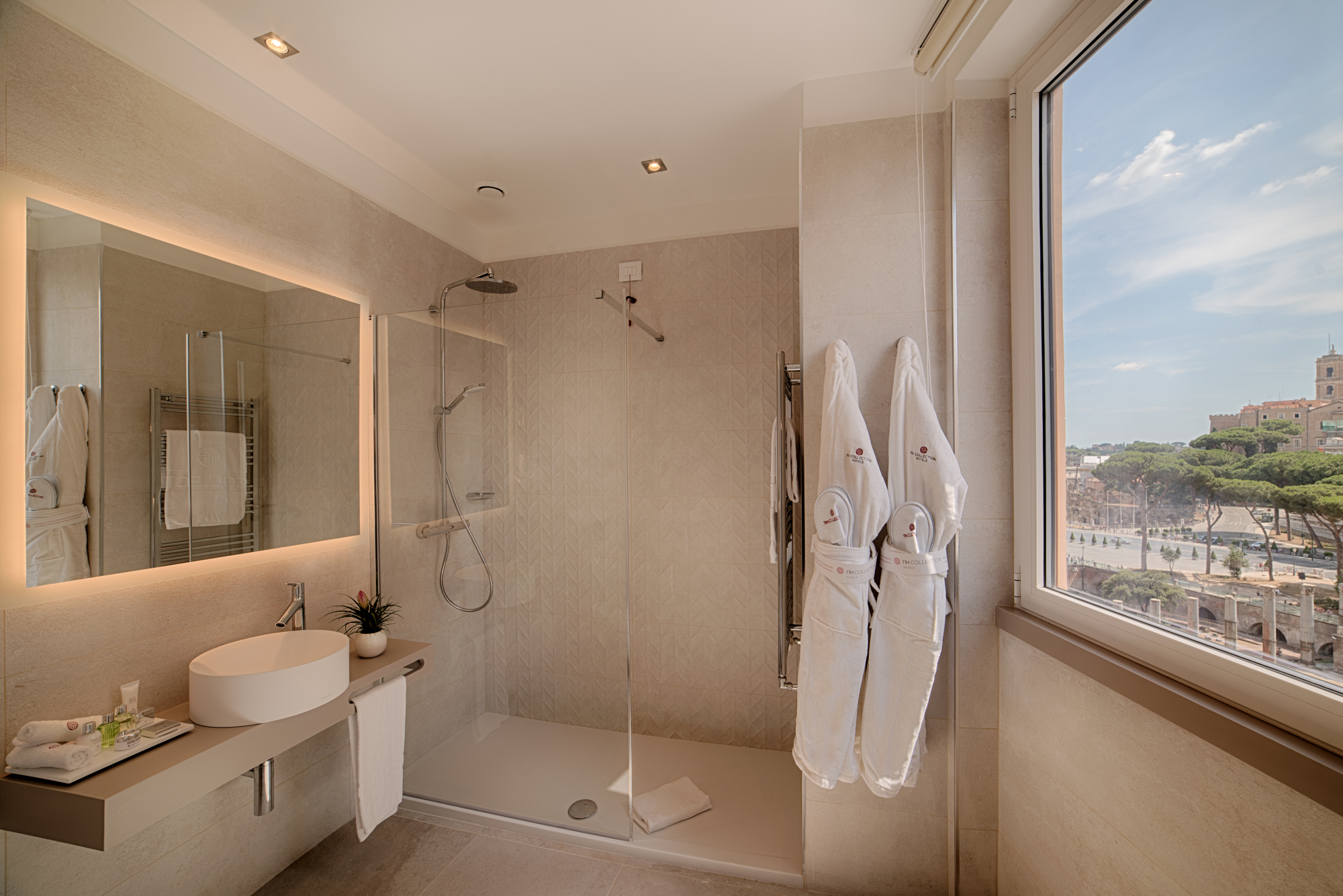 NH Collection Roma Fori Imperiali: 5* Hotel | NH Collection