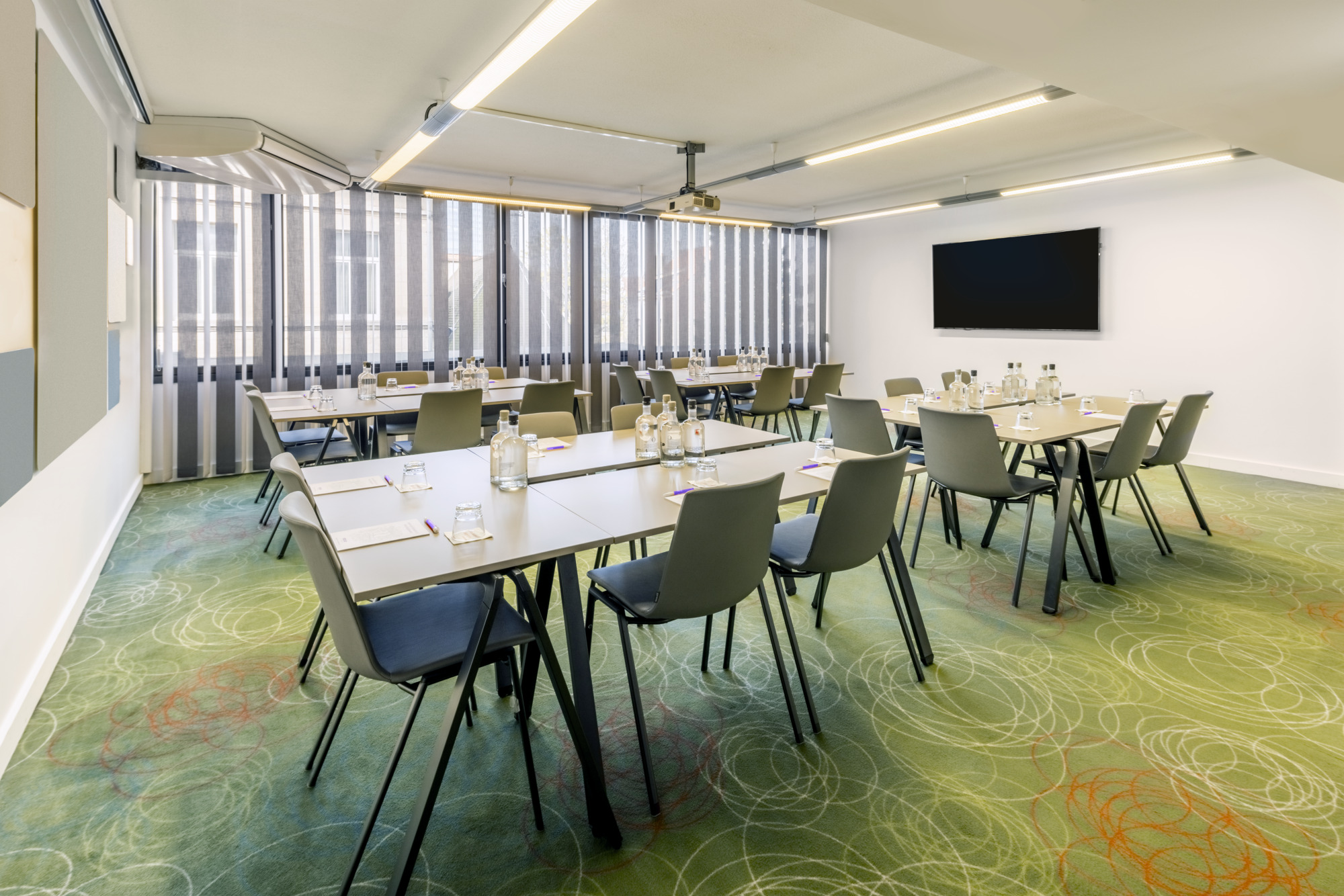 Hotel nhow Brussels Bloom | Up to 25% off | nh-hotels.com