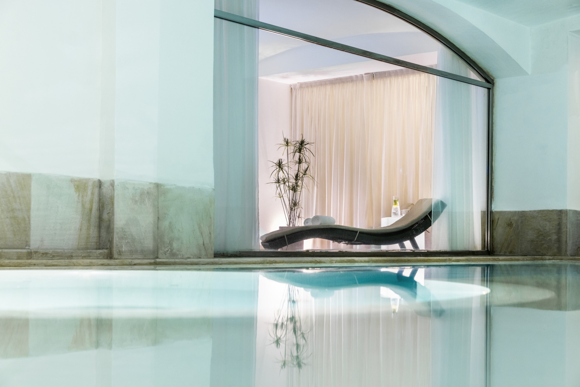 Spa - NH Collection Prague Carlo IV