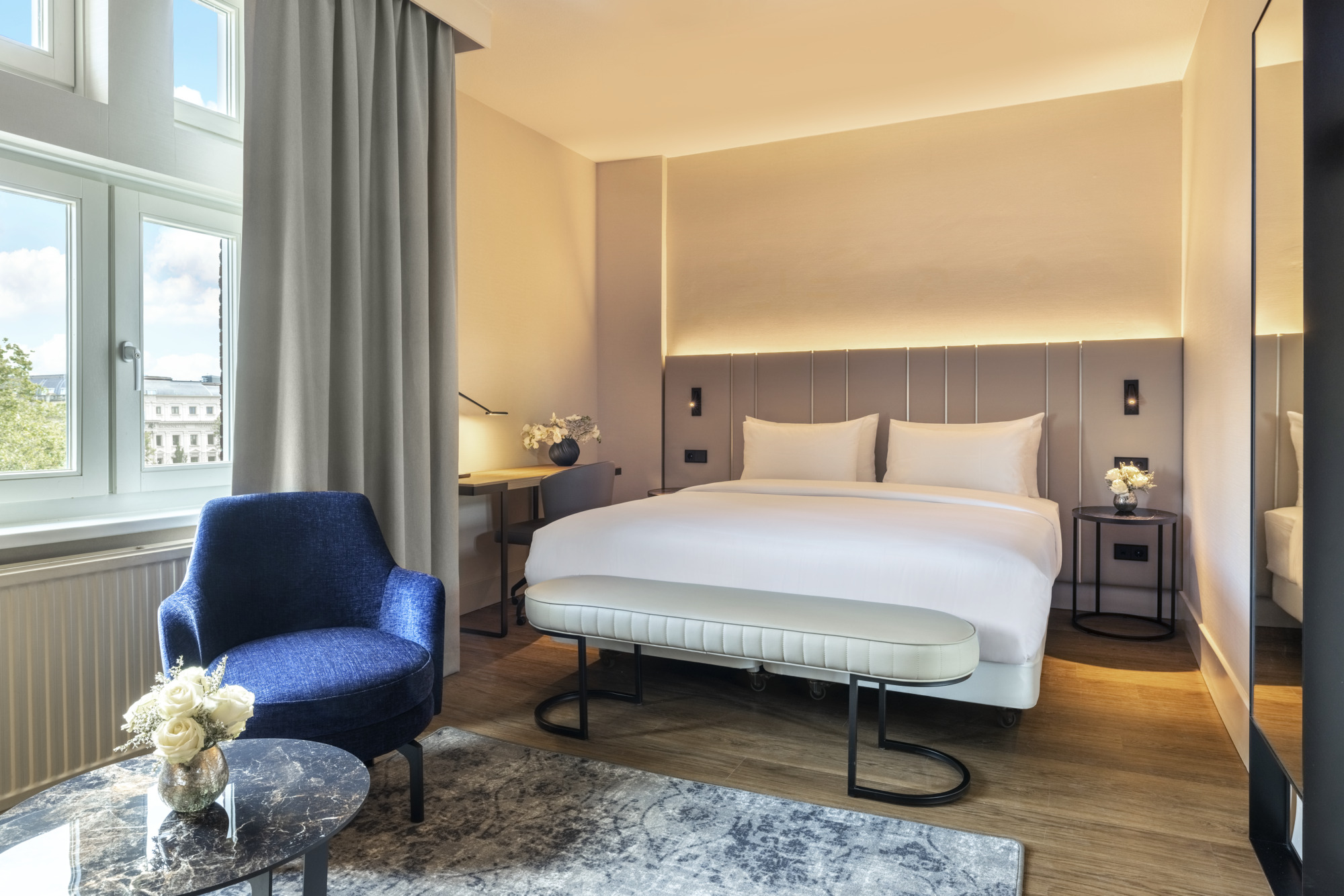 Hotel NH Amsterdam Leidseplein| Up to 25% off | nh-hotels.com