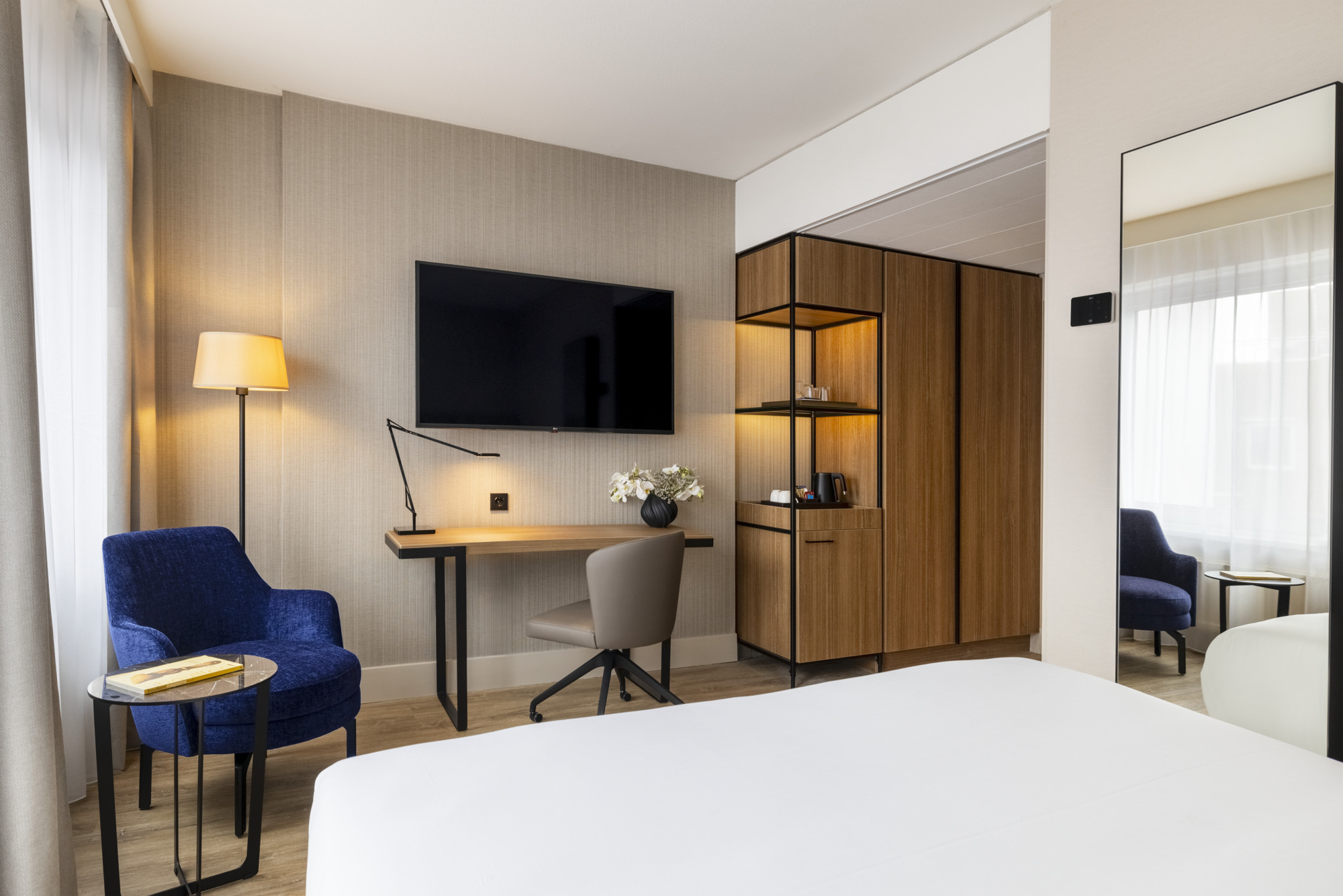 Hotel NH Amsterdam Leidseplein| Up to 25% off | nh-hotels.com